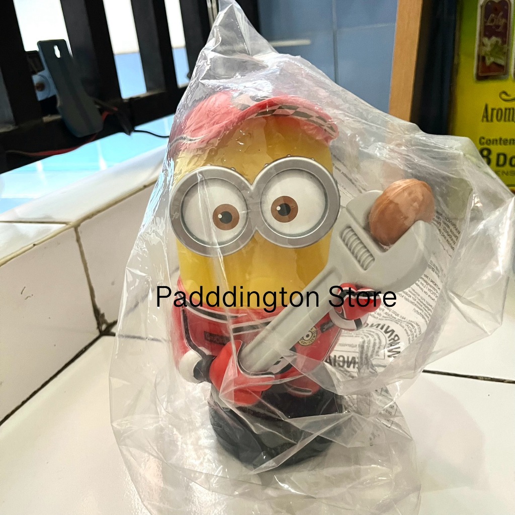 Jual Tumbler Minion Pit Crew Despicable Me 4 XXI Cinema / Collectible ...