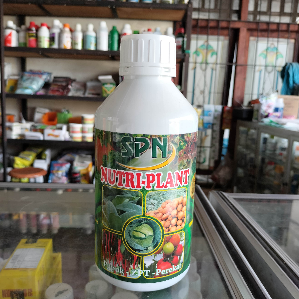 Jual Pupuk NPK Cair Nutriplant untuk Penghijauan pada Daun dan Zat Pengatur Tumbuh Kemasan 1 ...
