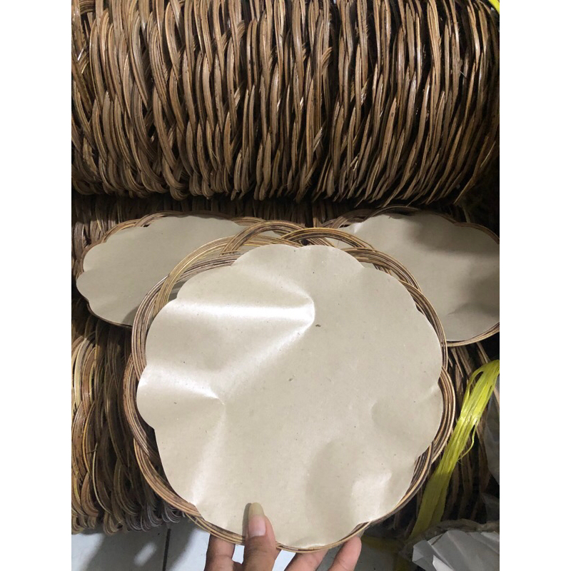 Jual PIRING ANYAMAN,PIRING LIDI PERNIS 12 PCS + kertas nasi 12 pcs | Shopee Indonesia