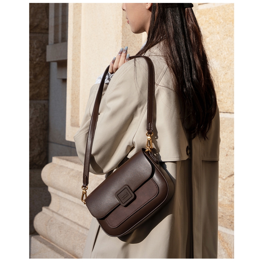 Jual "Mesuca Megos Disney Minnie Shoulder bag - Dark Brown" Tas Anak ...