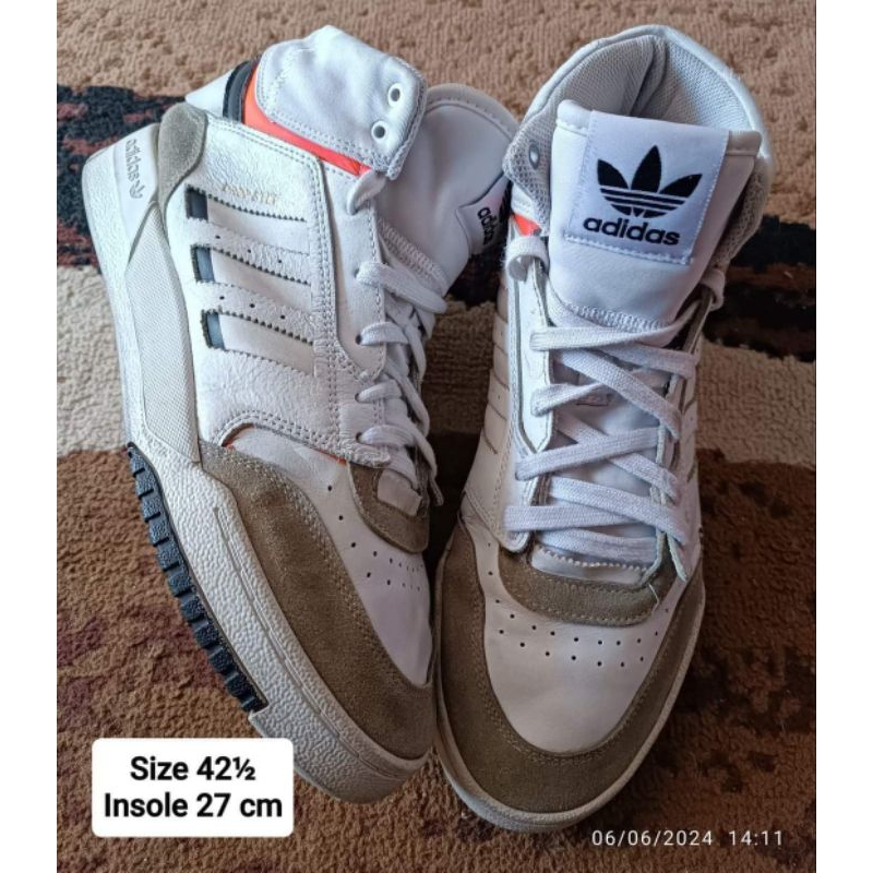 Jual Sepatu casual adi*das high | Shopee Indonesia
