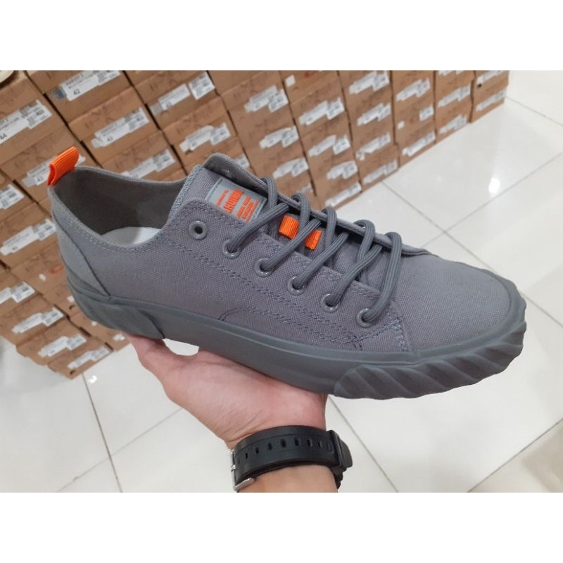 Jual Sepatu Sneakers Pria CARDINAL ️ Terbaru 40-44 (100% ORIGINAL ...