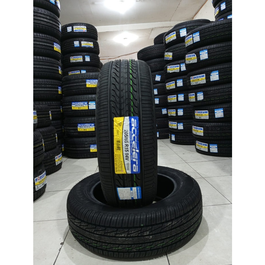 Jual Ban Tubles Standar Innova R15 Ukuran 205 65 R15 Accelera Eco Plush | Shopee Indonesia
