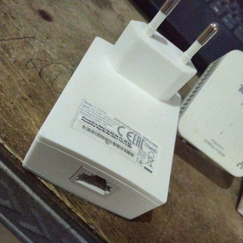 Jual Aneka Powerline adapter normal second | Shopee Indonesia