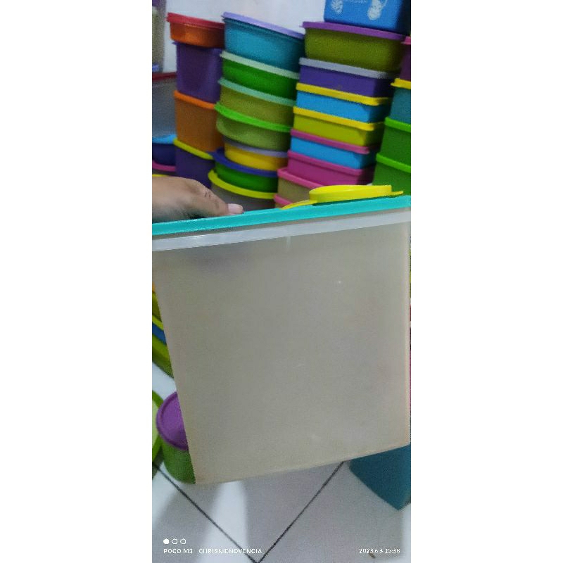 Jual CRYSPI CANISTER JUMBO 4 L | Shopee Indonesia