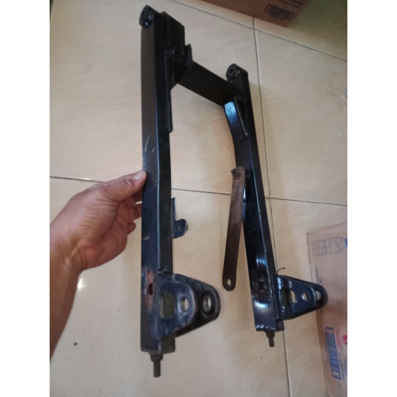 Jual Swing Arem Arm Suzuki Gs Tornado GX Shogun kebo original | Shopee ...