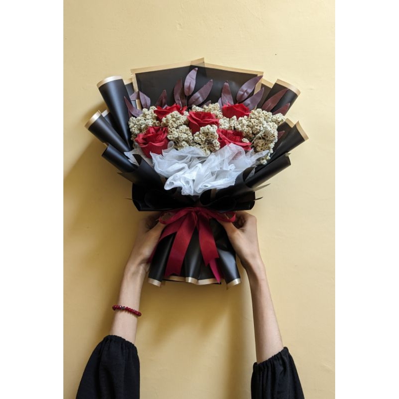 Jual AYYACRAFT.ID. buket mawar artificial premium elegan BUKET WISUDA ...