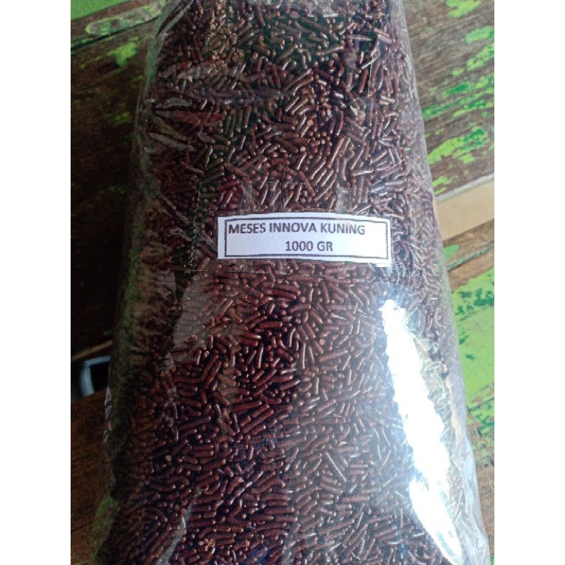 Jual Coklat meses Innova dus kuning kemasan repack 500gr | Shopee Indonesia