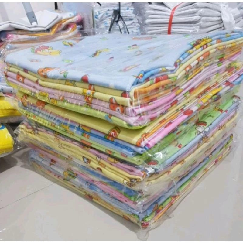 Jual Bedong Bayi / Pernel Bayi Ukuran 115 x 110 Cm ( 6 Pcs ) | Shopee ...