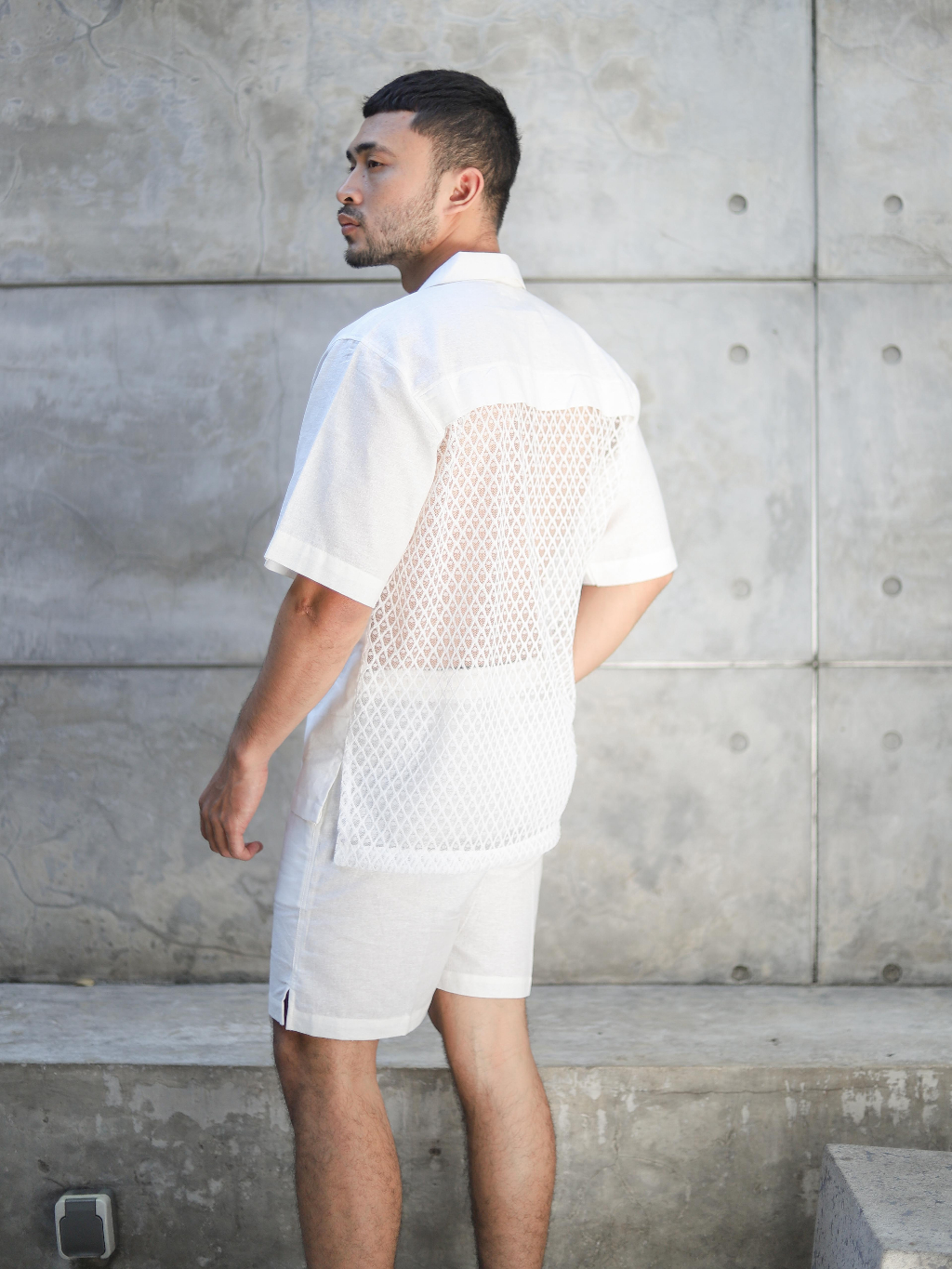 Jual HAPPYSAD | ALUCARD WHITE SHIRT | KEMEJA LINEN BROKAT PUTIH | BAJU ...