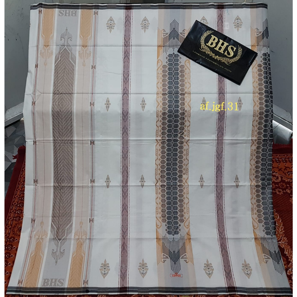Jual SARUNG BHS EXCELLENT AFKIR MURAH MERIAH | Shopee Indonesia