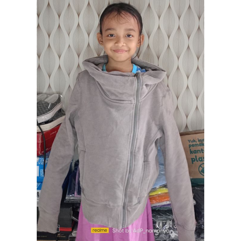 Jual Jaket Turtle Cewek Brand Converse | Shopee Indonesia