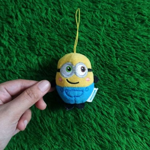 Jual Boneka Gantungan Kunci Minion Bob Kecil Senyum (Preloved) | Shopee ...