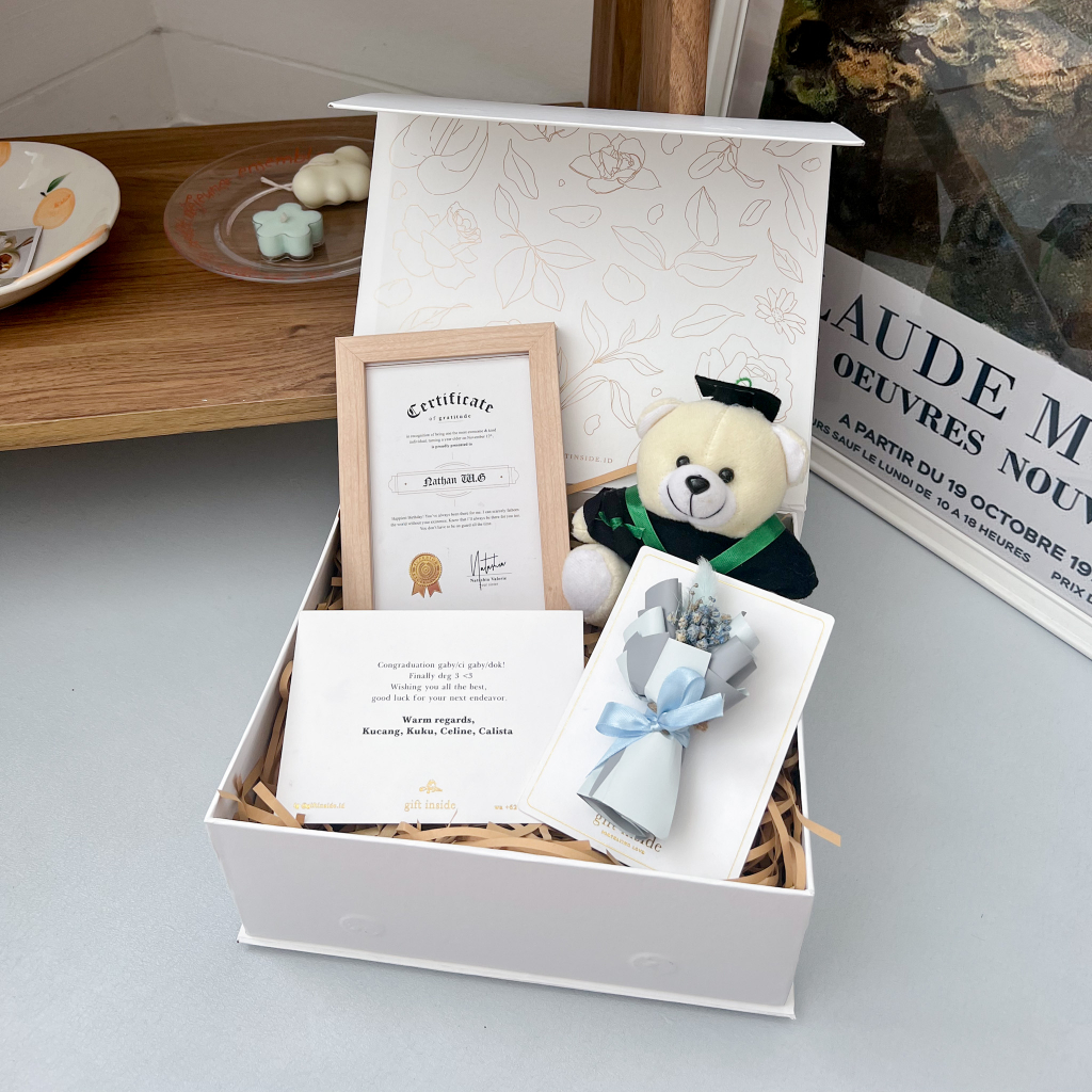 Jual Gift Inside - Graduation Box - Kado Ulang Tahun Cewek Hadiah ...