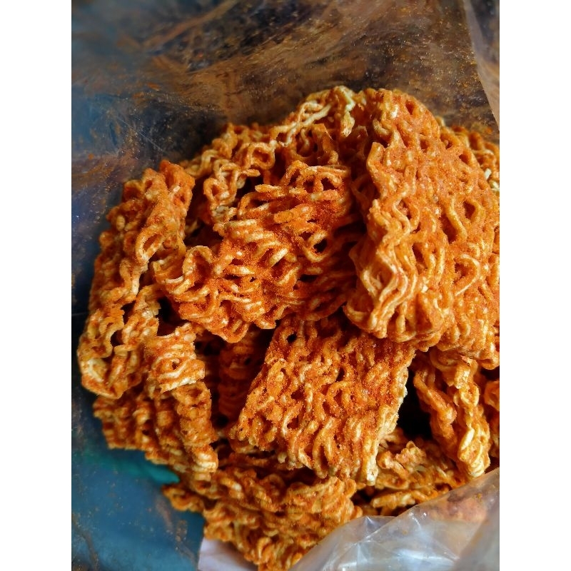 Jual Mie kremes pedas viral | snack camilan kiloan viral camilan pedas ...