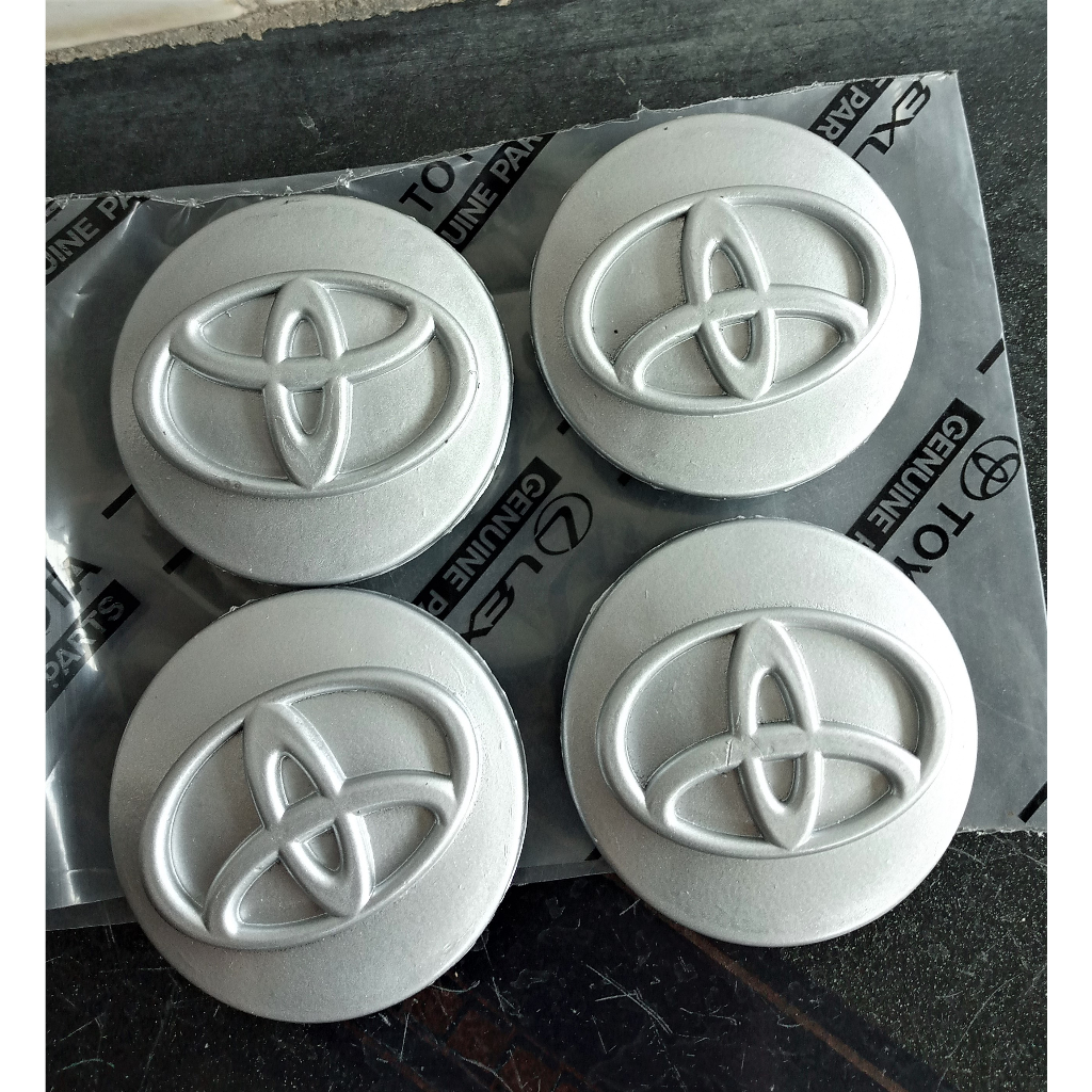 Jual Dop roda Avanza tahun 2004-2014 original 5,8 cm | Shopee Indonesia