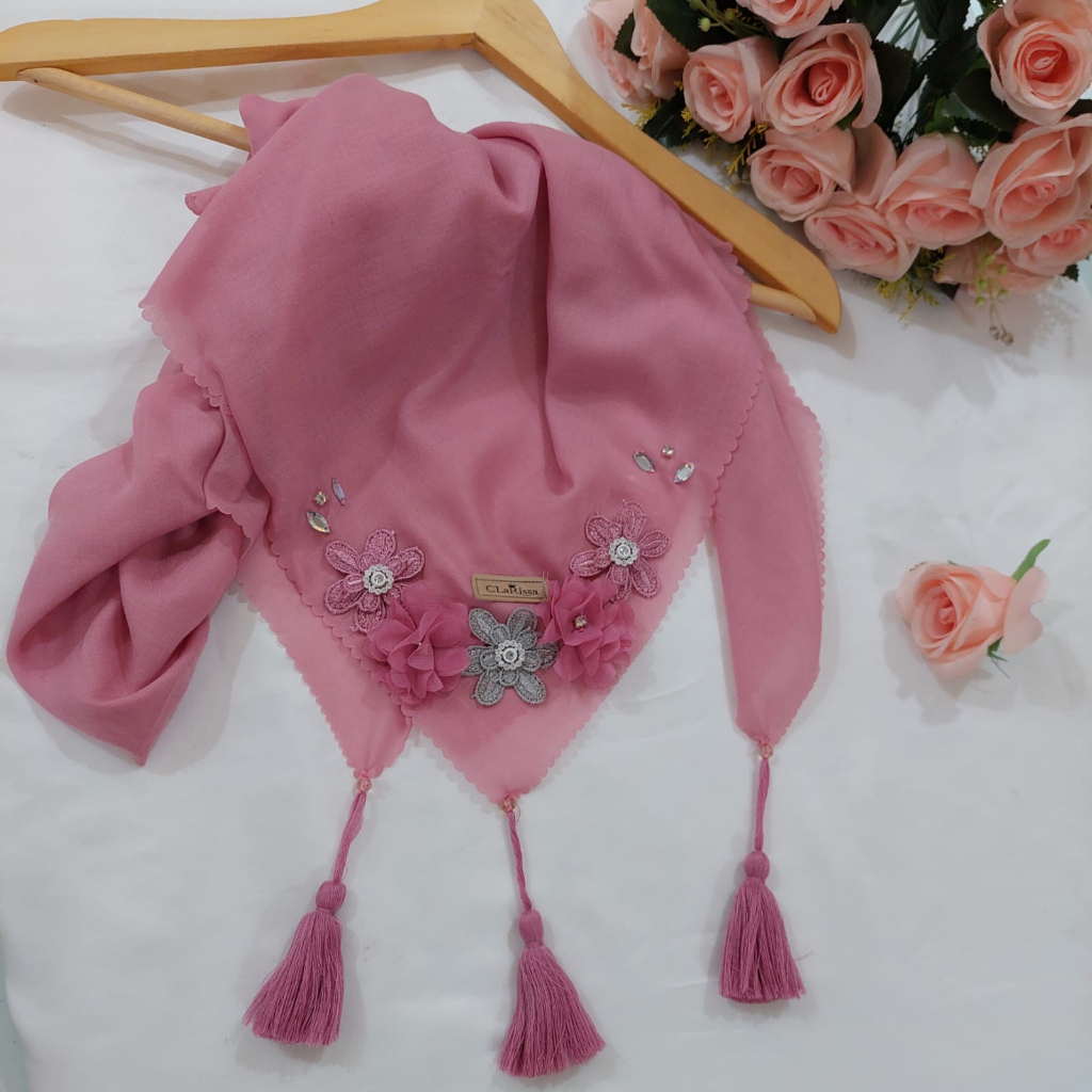 Jual Jilbab Segiempat Clarissa Payet Bunga Terbaru Bisa COD | Hijab ...
