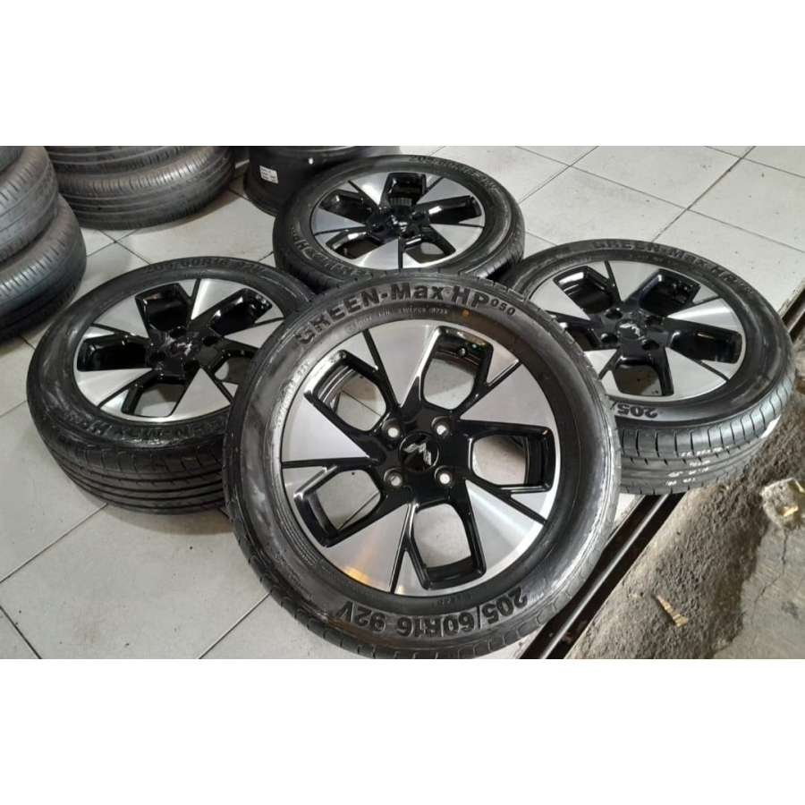 Jual Velg Ori Copotan Mobil Wuling Alves velg aja tanpa ban | Shopee ...