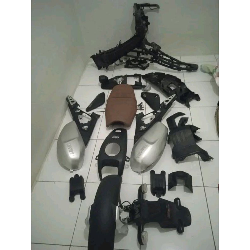 Jual body set original yamaha xsr 155 plus rangka murah | Shopee Indonesia