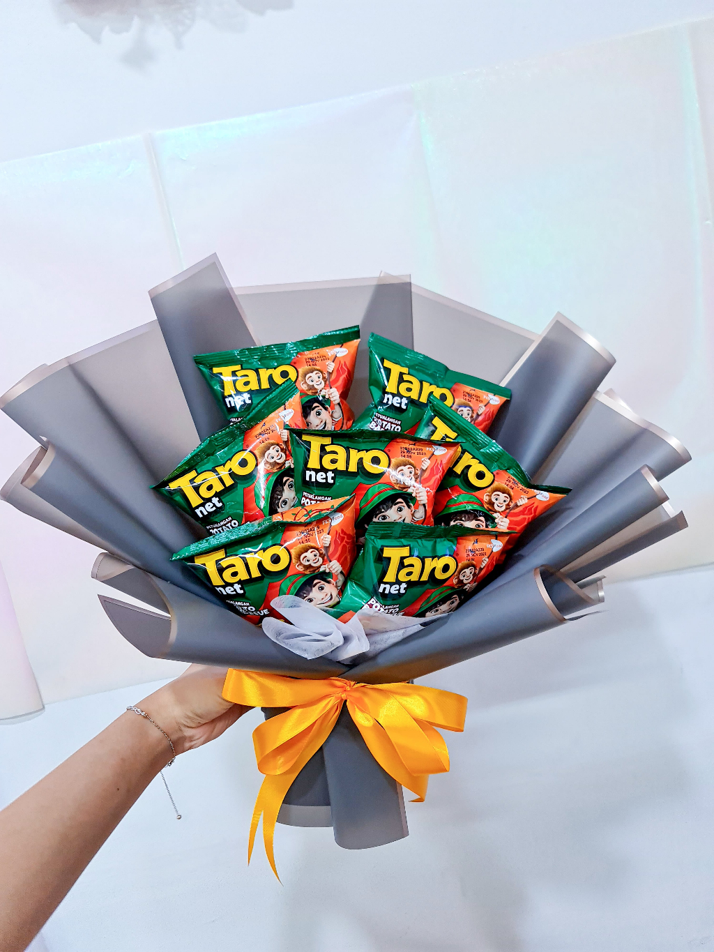 Jual SNACK TARO ISI 8 BOUQUET / BUKET SNACK ULANG TAHUN CHIKI CEMILAN ...