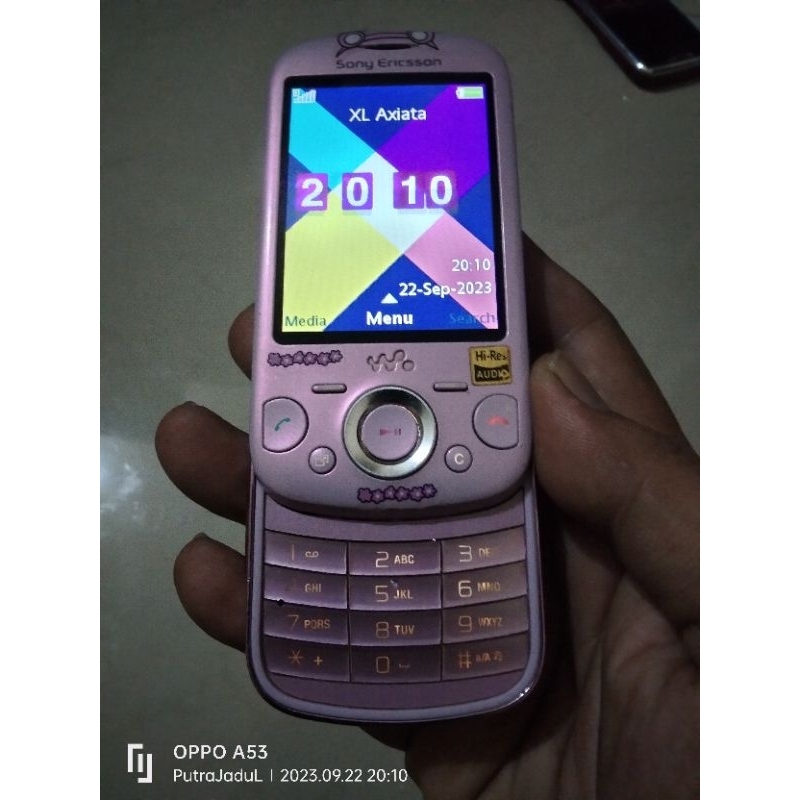 Jual Sony Ericsson W20 i Zylo Pink Slide Normal Original Super Mulus Jadul Langka Unik Imut ...