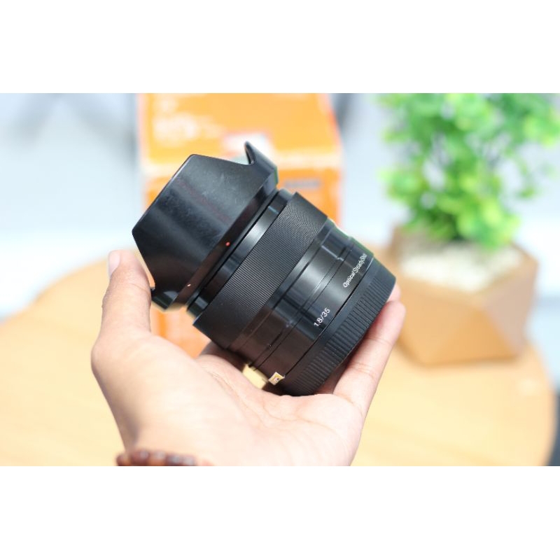 Jual [ Original ] lensa fix sony E 35mm, 50mm f1.8 oss bokeh | Shopee ...