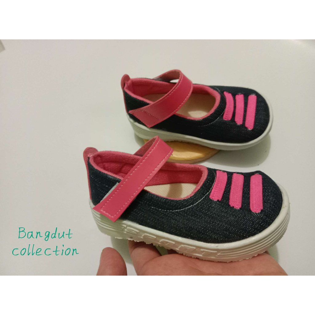 Jual sepatu anak perempuan/sepatu anak balita/sneaker anak | Shopee ...