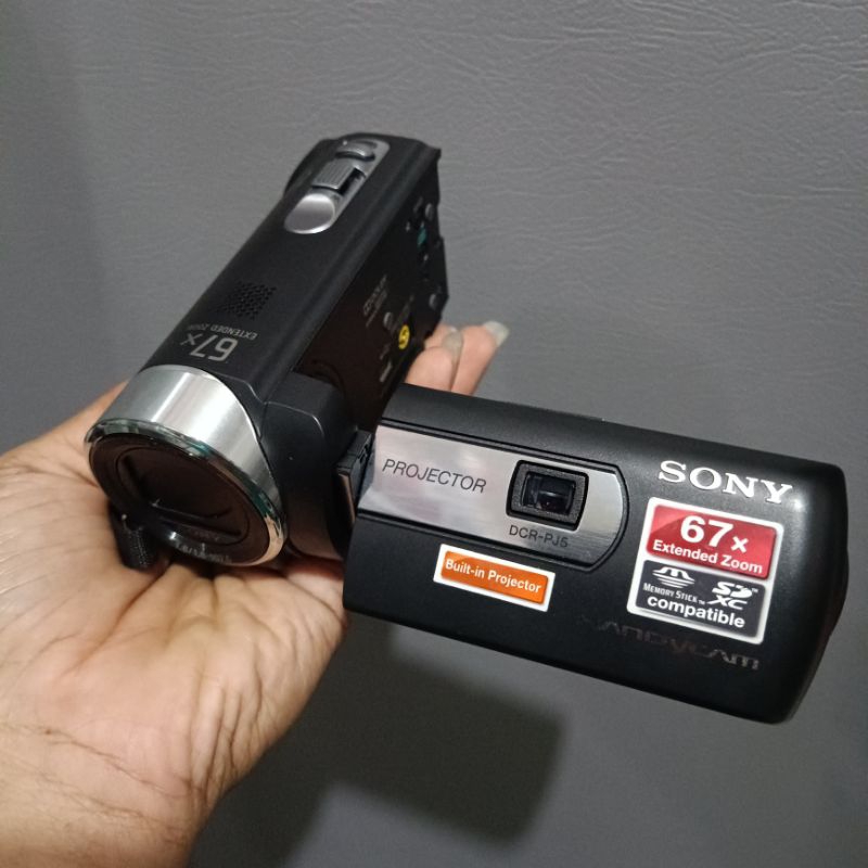 Jual Handycam Sony DCR-PJ5 PROJECTOR 67X ZOOM/ Sony PJ5E | Shopee Indonesia