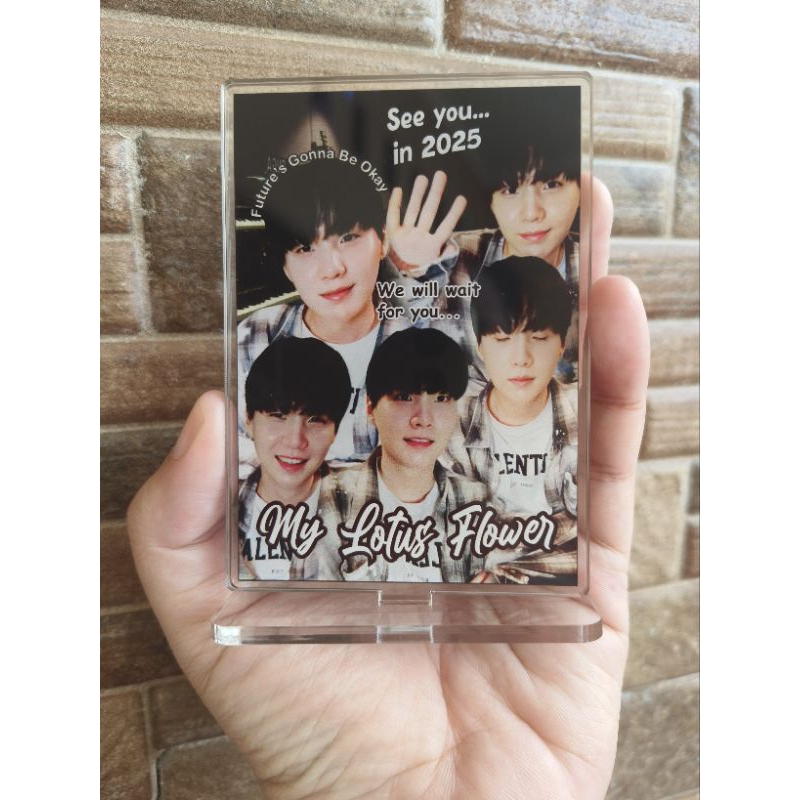 Jual Standee akrilik Live Suga | Shopee Indonesia