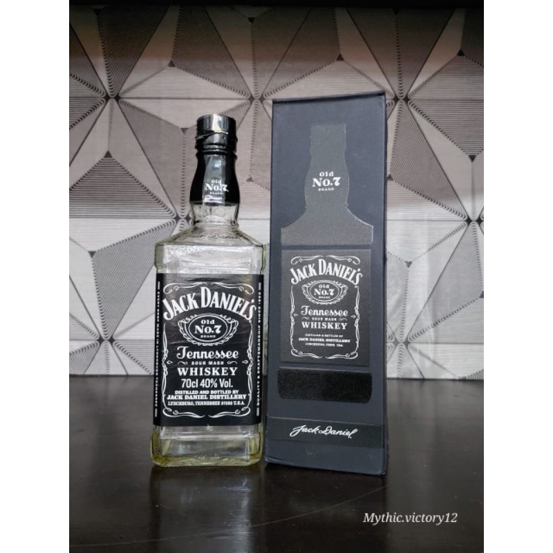 Jual botol bekas miras Jack daniel 700ml + box | Shopee Indonesia