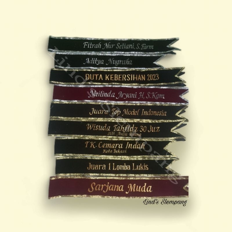Jual (BISA SAMEDAY) SLEMPANG WISUDA CUSTOM FONT (TIMES NEW ROMAN ...
