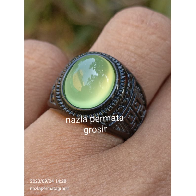 Jual NATURAL BATU RAJA ANGGUR HIJAU DIM 10X12 | Shopee Indonesia