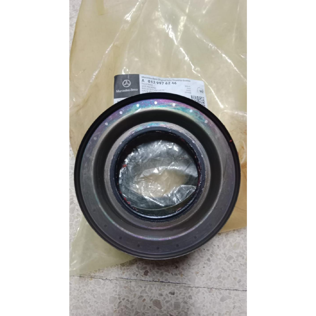 Jual GENUINE - O/S PINION BUS MERCY 1626 - 0139976246MA | Shopee Indonesia