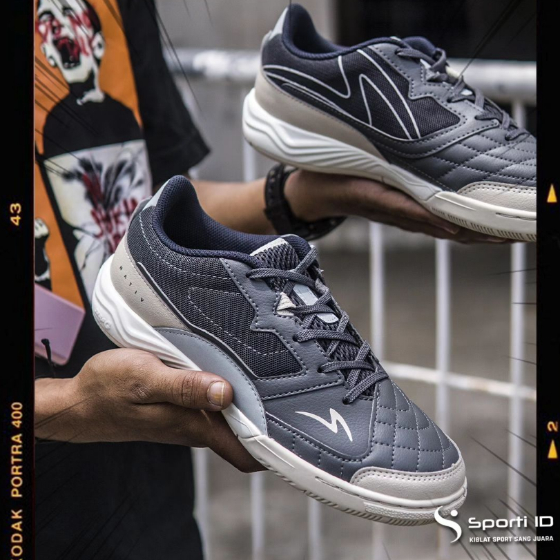 Jual Sepatu Futsal Specs Metasala Nativ 4 IN - Shadow Smoke 402269 ...