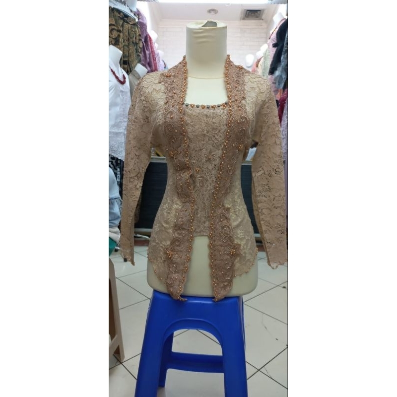 Jual Kebaya Kutu Baru Kebaya Wisuda Kebaya Pagar Ayu Kebaya Modern ...