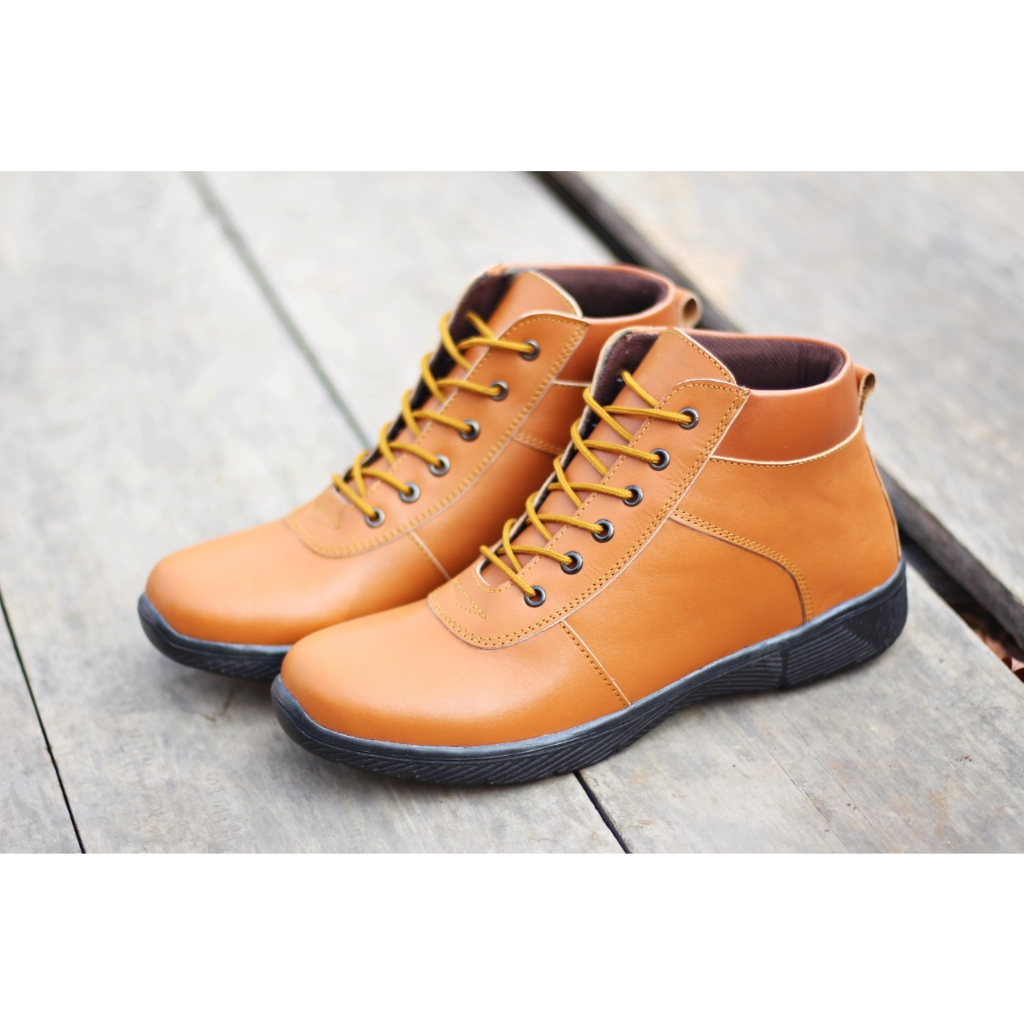 Jual Sepatu Pansus Kulit Pria Semi Boots Casual Kerja Kantor Jalan ...