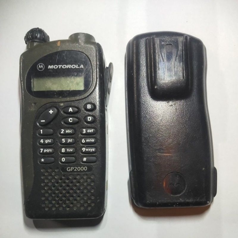 Jual HT MOTOROLA GP2000 VHF FM TRANSCEIVER | Shopee Indonesia