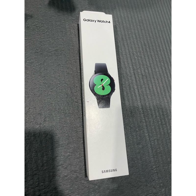 Jual GALAXY WATCH 4 (Box sudah Terbuka tapi belum dipakai) | Shopee ...