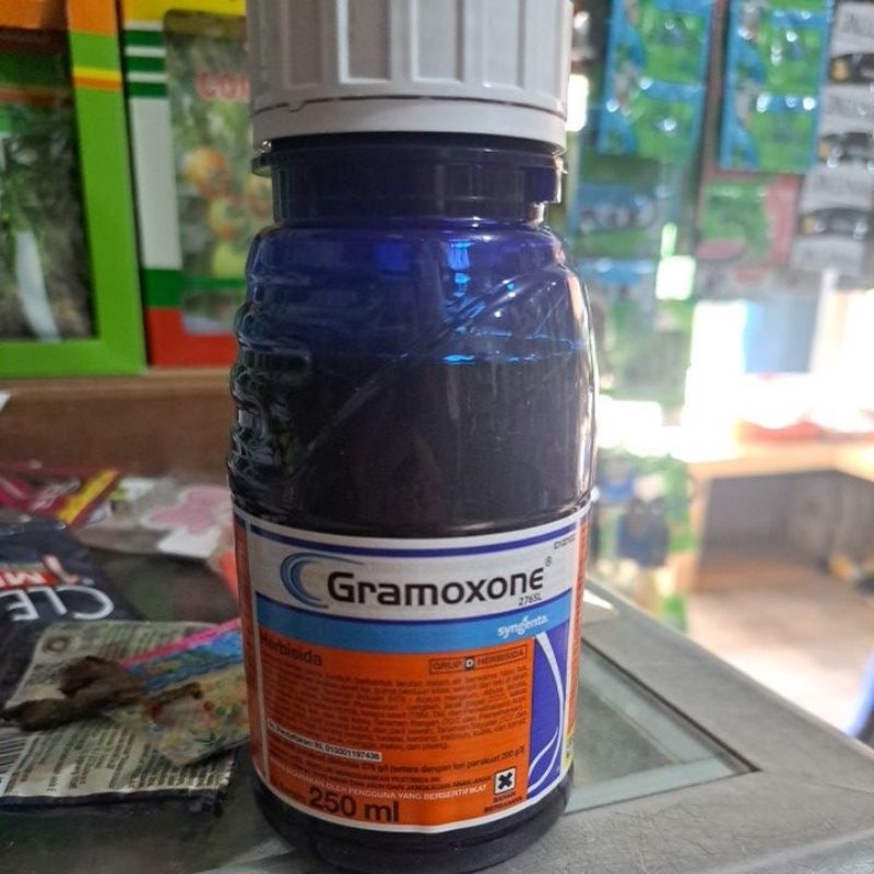 Jual Obat Mati Daun 1 Hari Langsung Kering/Kuning Gramoxone 250ml 276sl ...