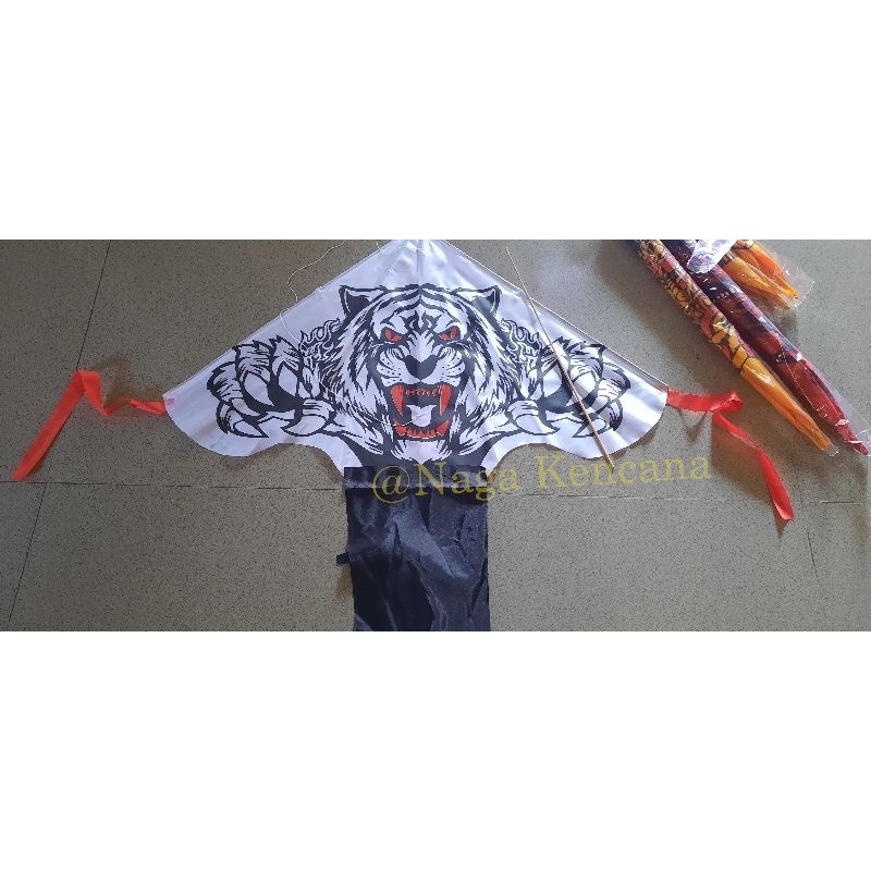Jual layangan karakter sablon motif macan / layangan lipat | Shopee ...