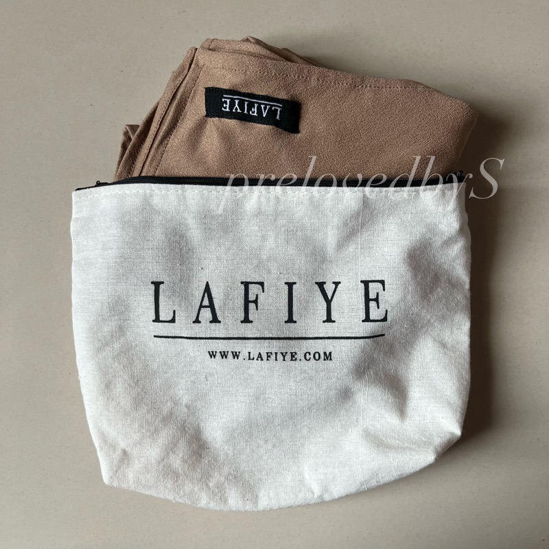 Jual (PRELOVED) LAFIYE INSTANT NAY (PASHMINA INSTANT) | Shopee Indonesia