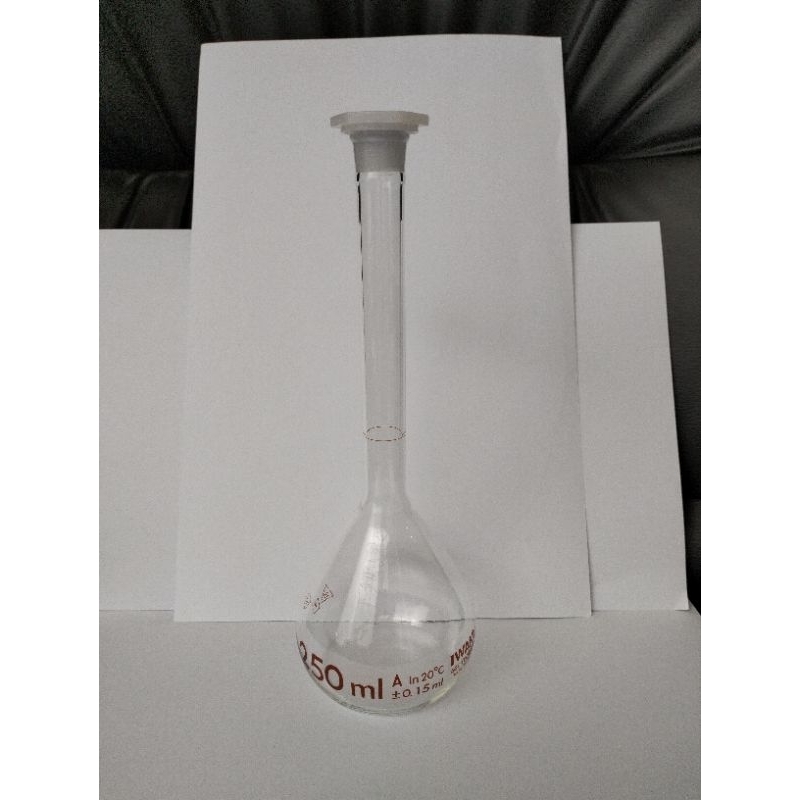 Jual Labu Ukur IWAKI Clear plastic Stopper /Volumetric Flask iwaki class A | Shopee Indonesia