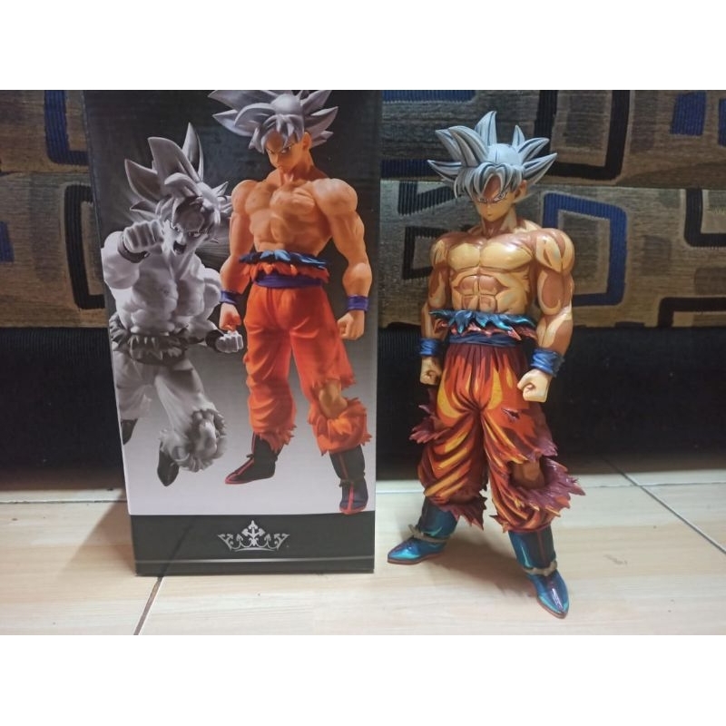 Jual Dragon ball sungoku figure ultra instinct manga | Shopee Indonesia