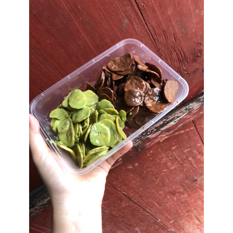 Jual KRIPIK PISANG LUMER 1/2 macha 1/2 coklat | Shopee Indonesia