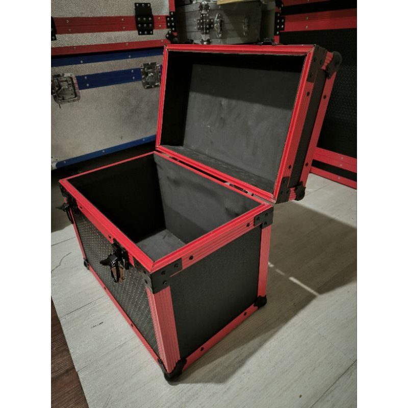 Jual Multi box cable / Hard case box cable volume 7 kg list merah - PVC ...