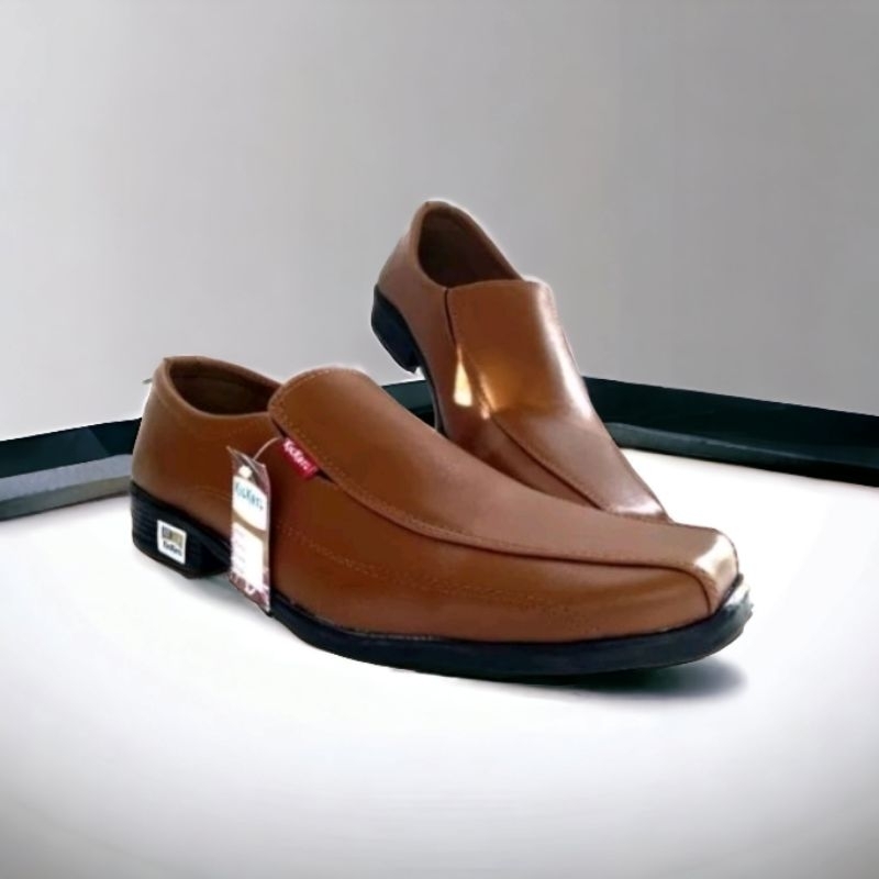 Jual SEPATU PRIA KANTOR PANTOFEL KICKERS COKLAT TAN FORMAL | Shopee ...