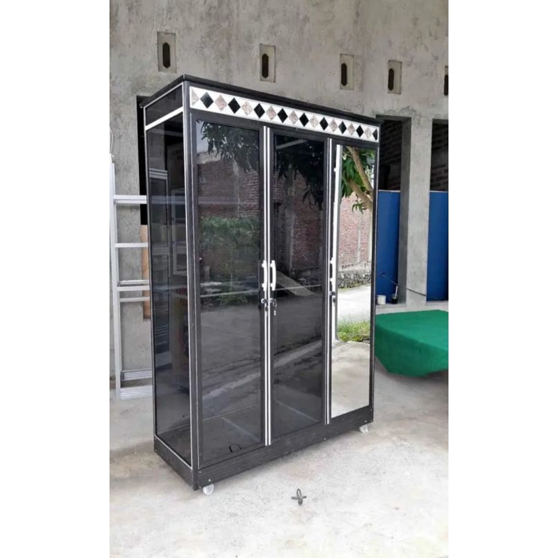 Jual Lemari pakaian/Lemari aluminium kaca riben/Lemari pakaian 3 pintu ...