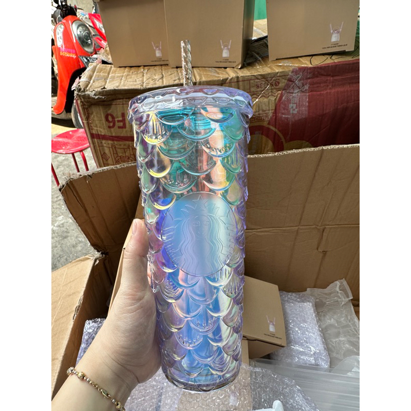 Jual Starbucks SKi 2022 edition scale 710ML | Shopee Indonesia