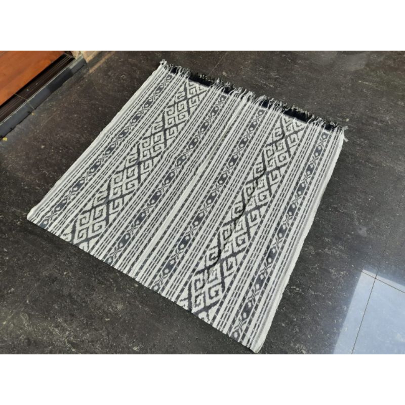 Jual Kain Tenun Ikat Blanket Etnik Toraja Flores Dayak Sumba Lombok ...