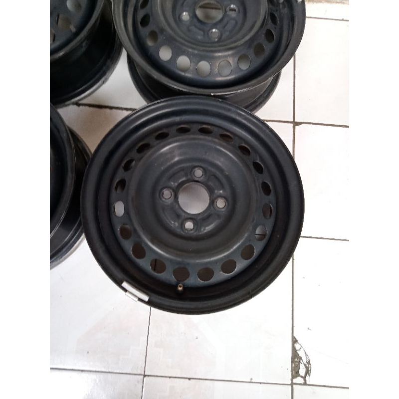 Jual VELG SEREP KALENG R14 PCD 4x100 ORIGINAL | Shopee Indonesia